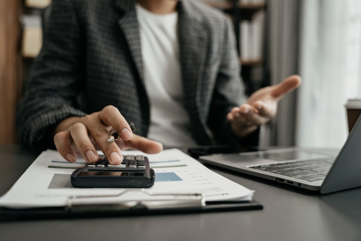 Notice Period in Germany: A Guide for Expats - Lawyer4Expats